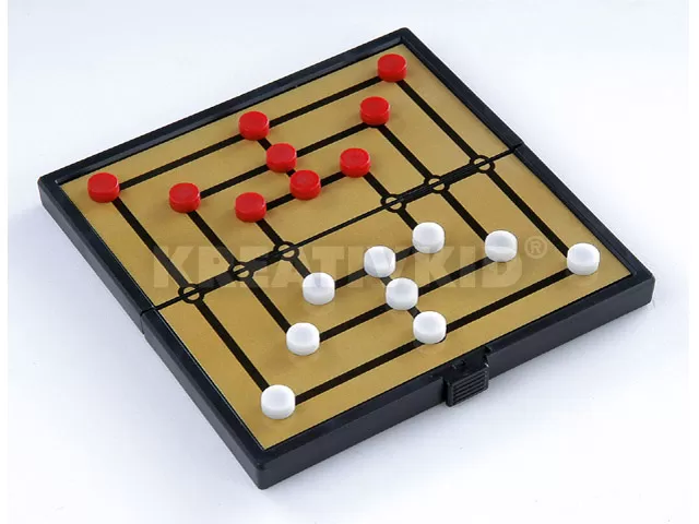 Klasszikus - Összehajtható mágneses malom, műanyag, 13x13,5x1,1cm - 1722