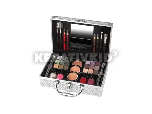 gyerek fodrasz, köröm es smink termek - VIP Journey Paris: Sminkkészlet ...